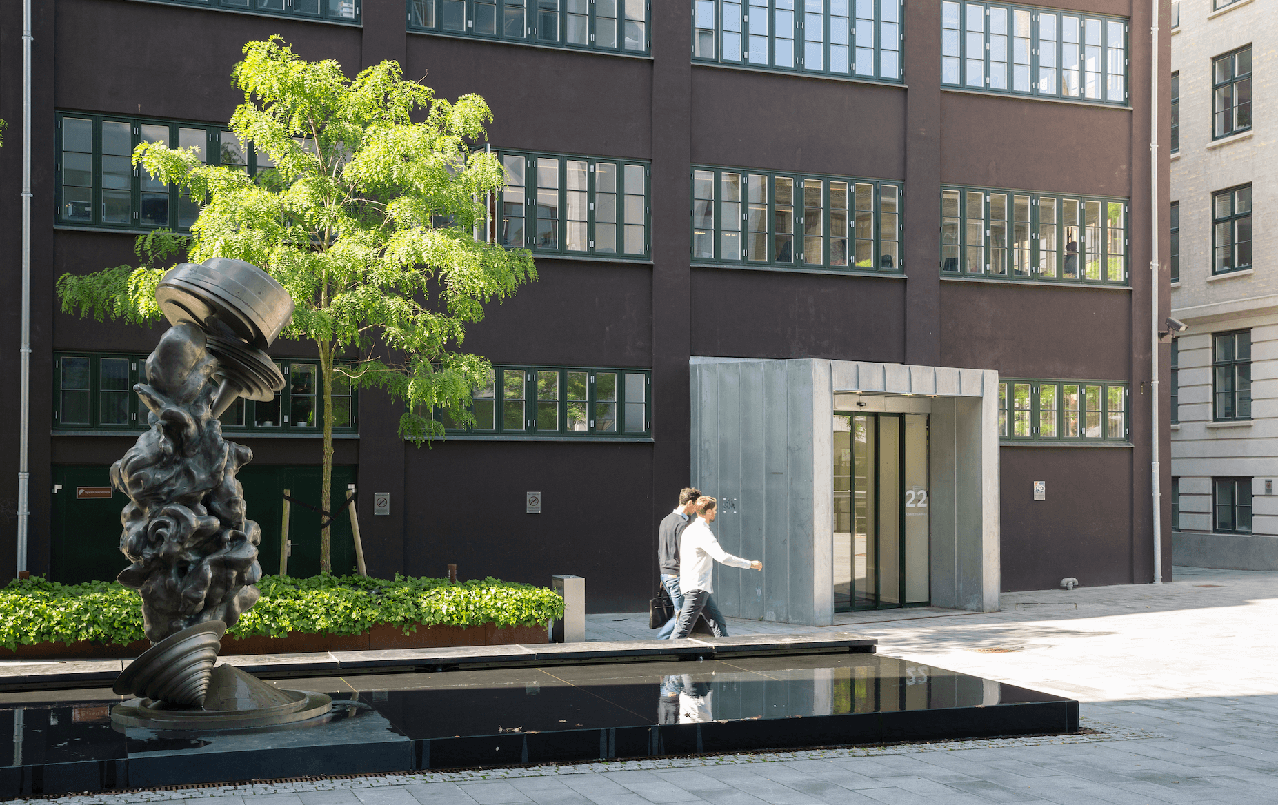 Connect with the CBS Executive MBA