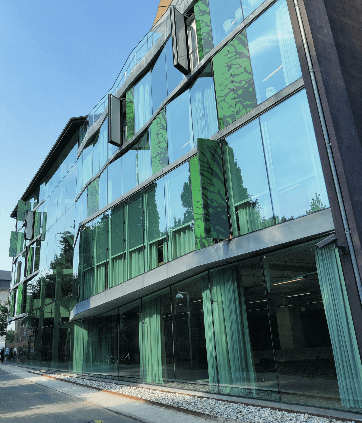 CBS Executive MBA rankings and recognition